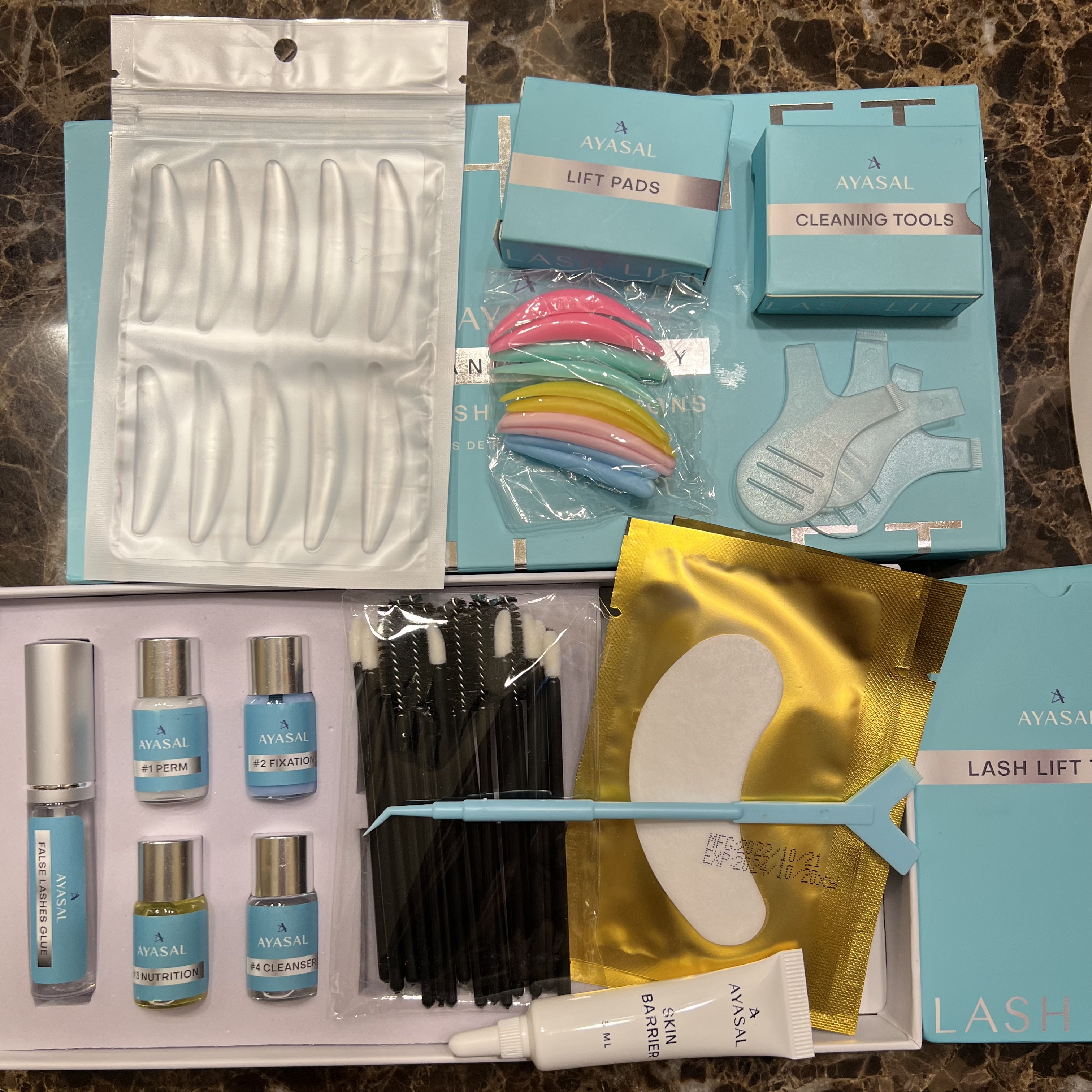 My Step-by-Step Guide To Giving Yourself a Lash Lift • Ask Bronna